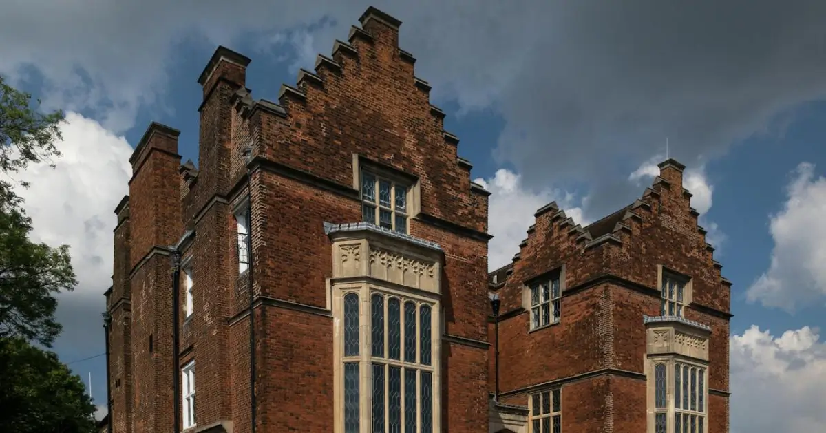David Game College - Private Sixth Form and Boarding College London ...